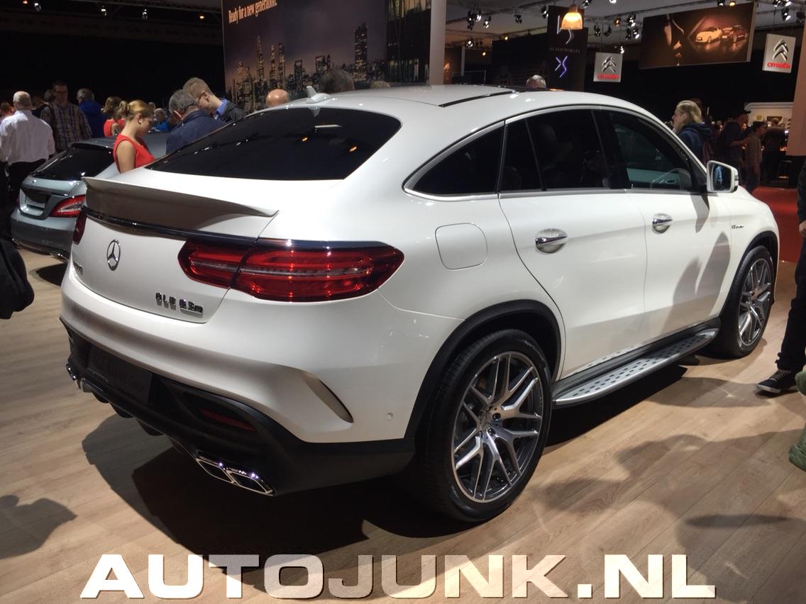 BMW X6M vs Mercedes-Benz GLE 63 AMG Coupé - Gespot op Autoblog.nl